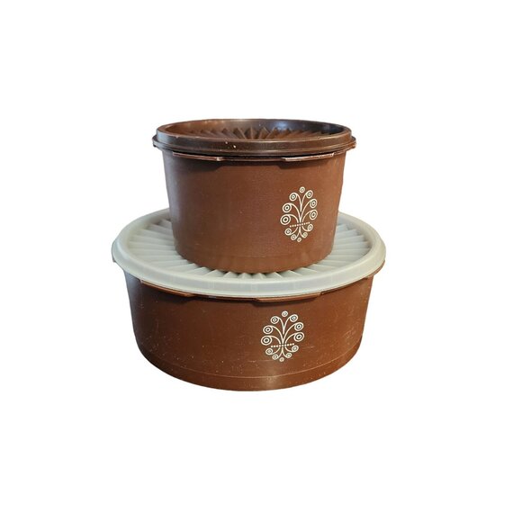 Tupperware | Kitchen | Tupperware Vintage Brown Canisters Fair ...